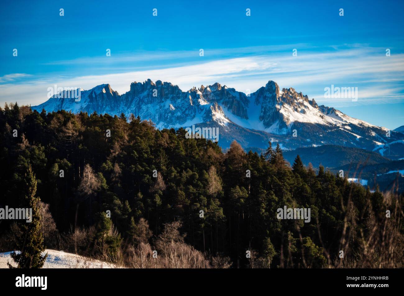 Discovering the Renon plateau in winter. Breathtaking views of the ...