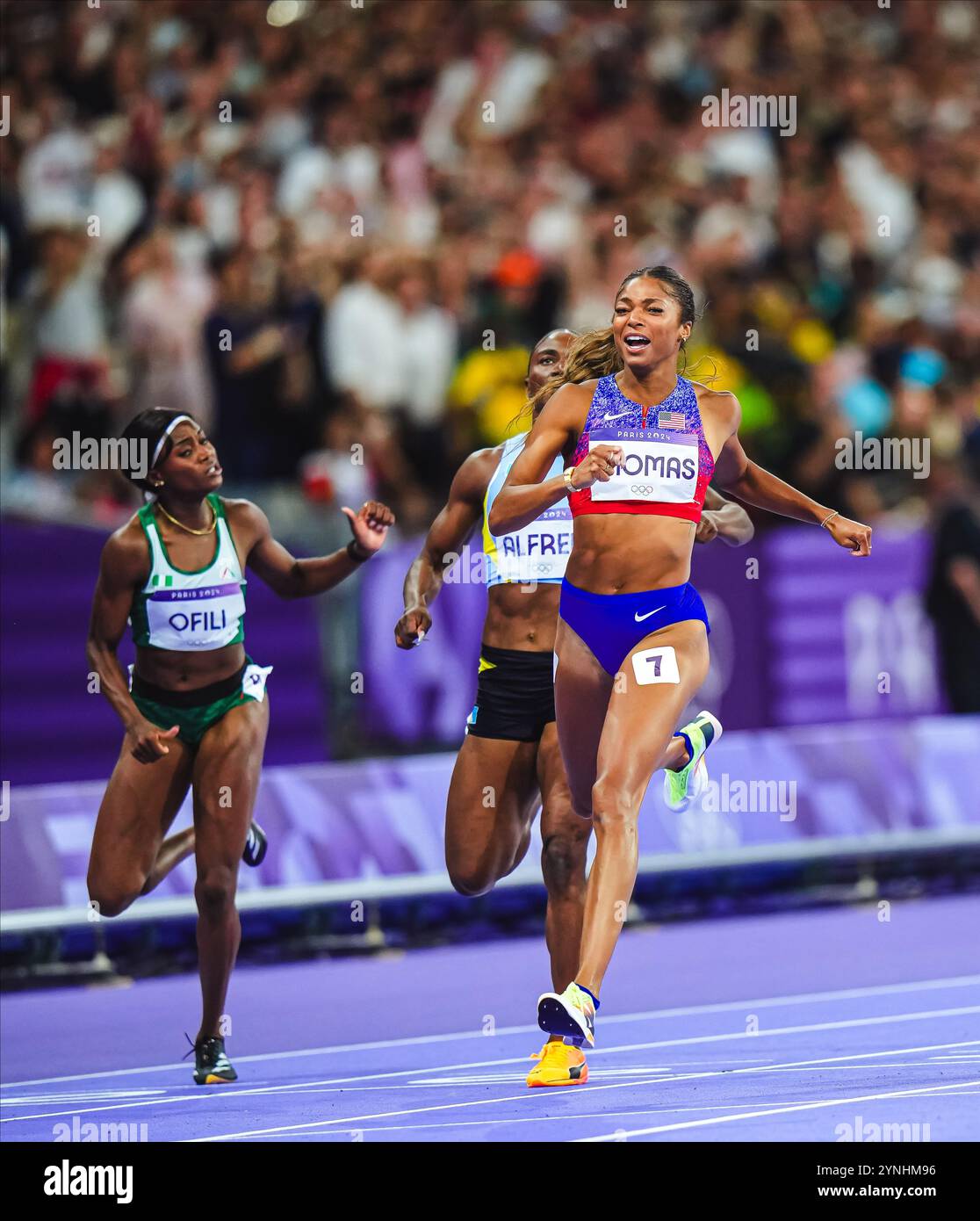 Gabrielle Thomas winning in the 200 meters relay at the Paris 2024 ...