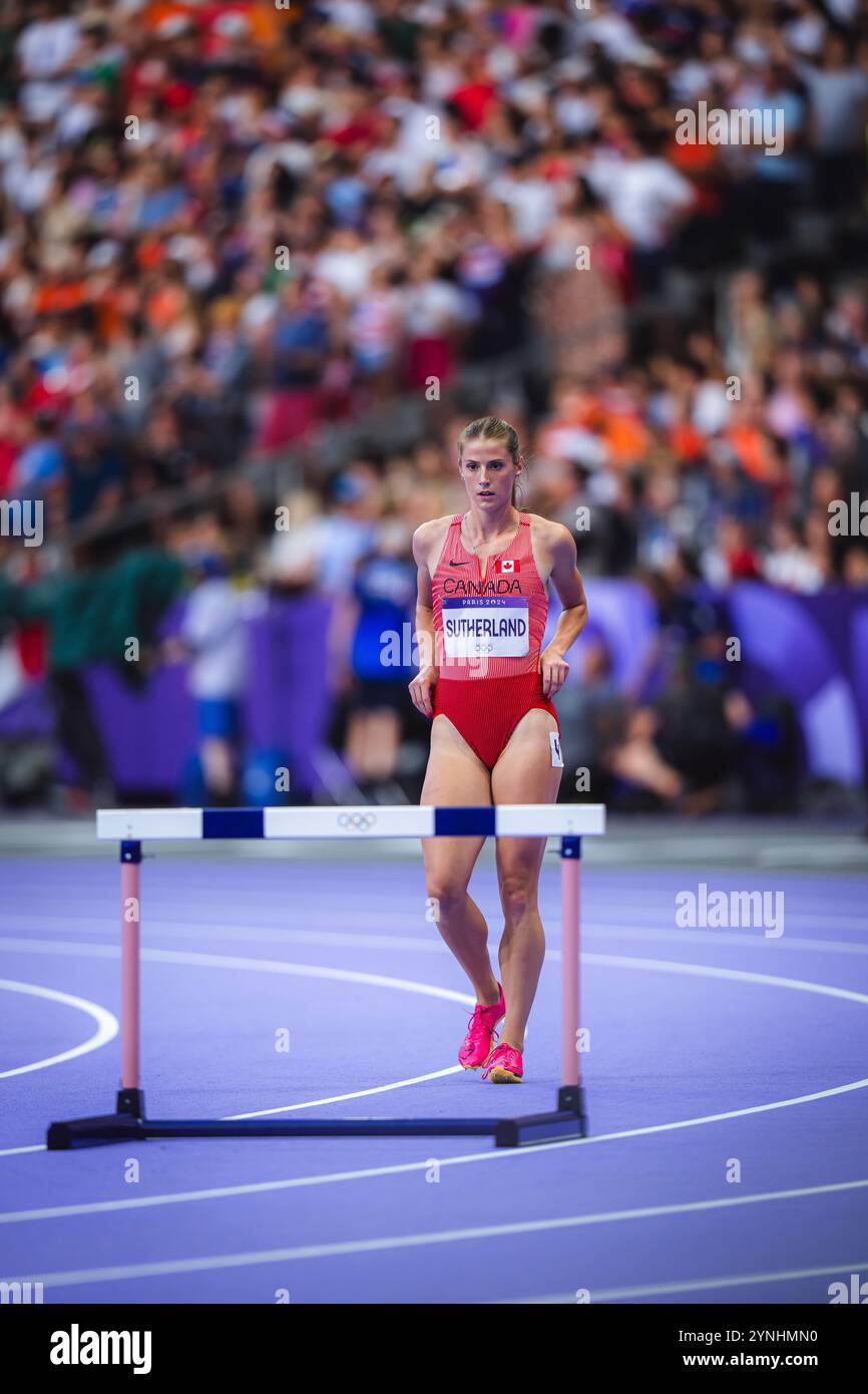 Savannah Sutherland participating in the 400 meters hurdles at the ...