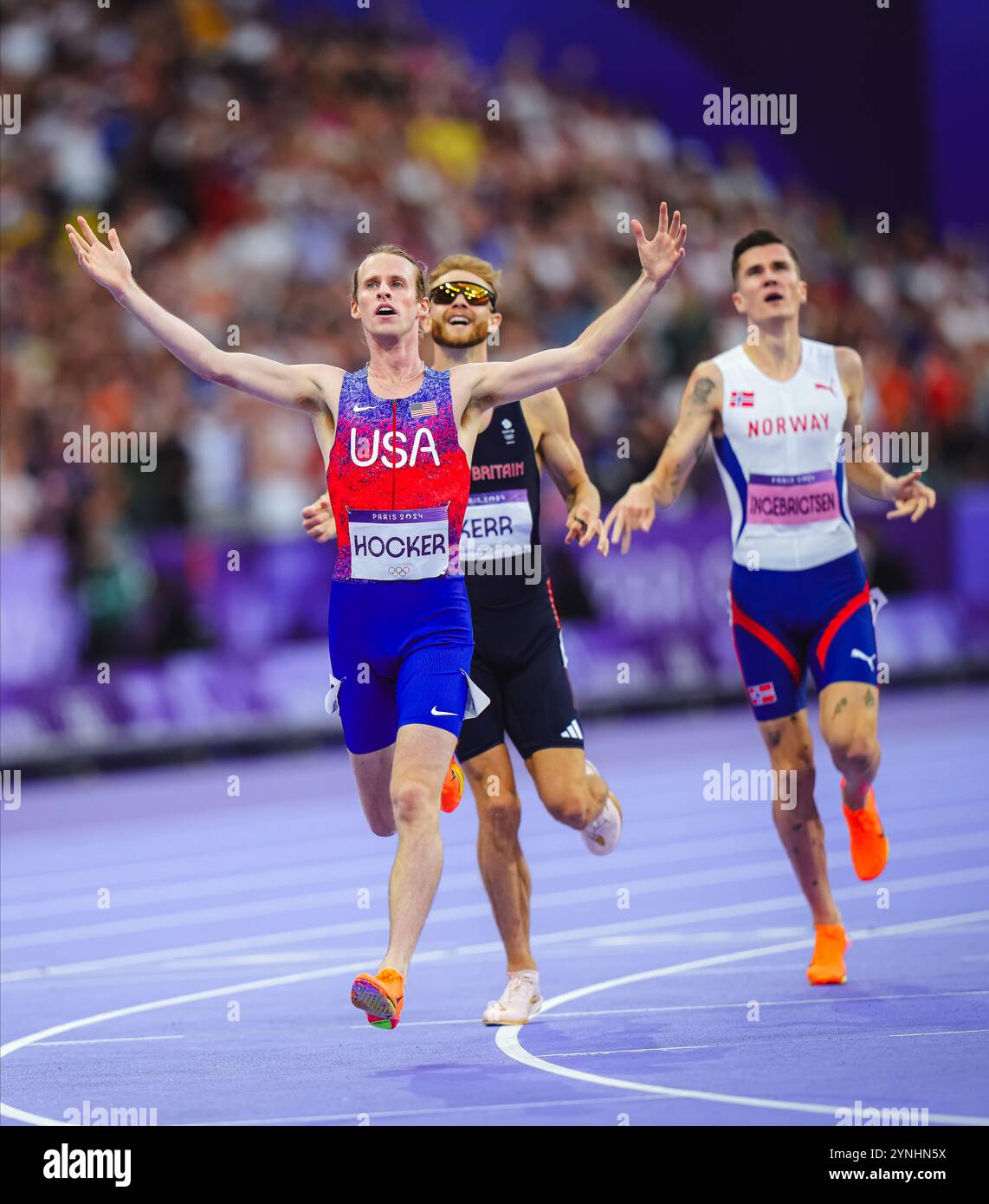 Cole Hocker winning in the 1500 meters at the Paris 2024 Olympic Games ...