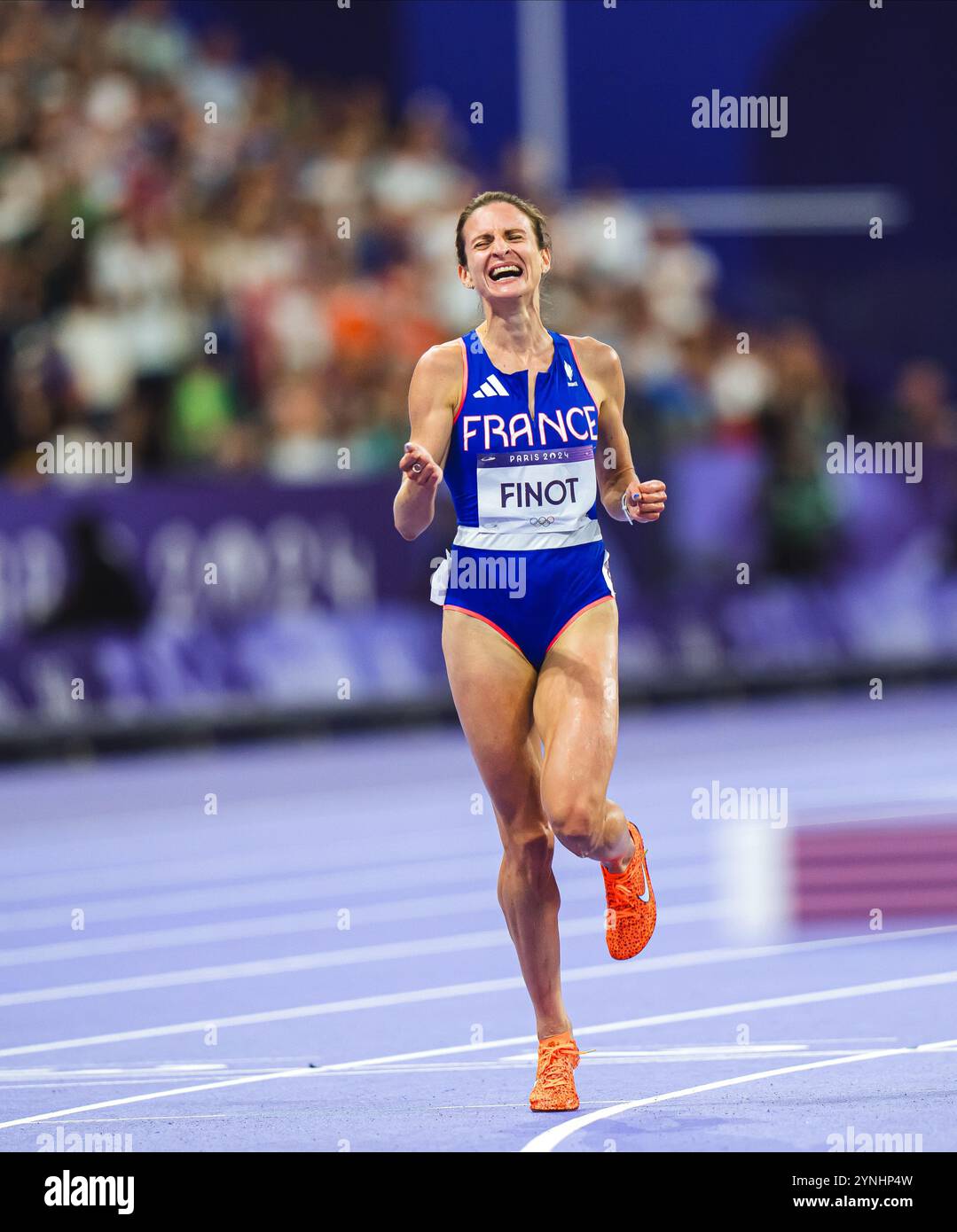 Alice Finot participating in the 3000 metres steeplechase at the Paris ...