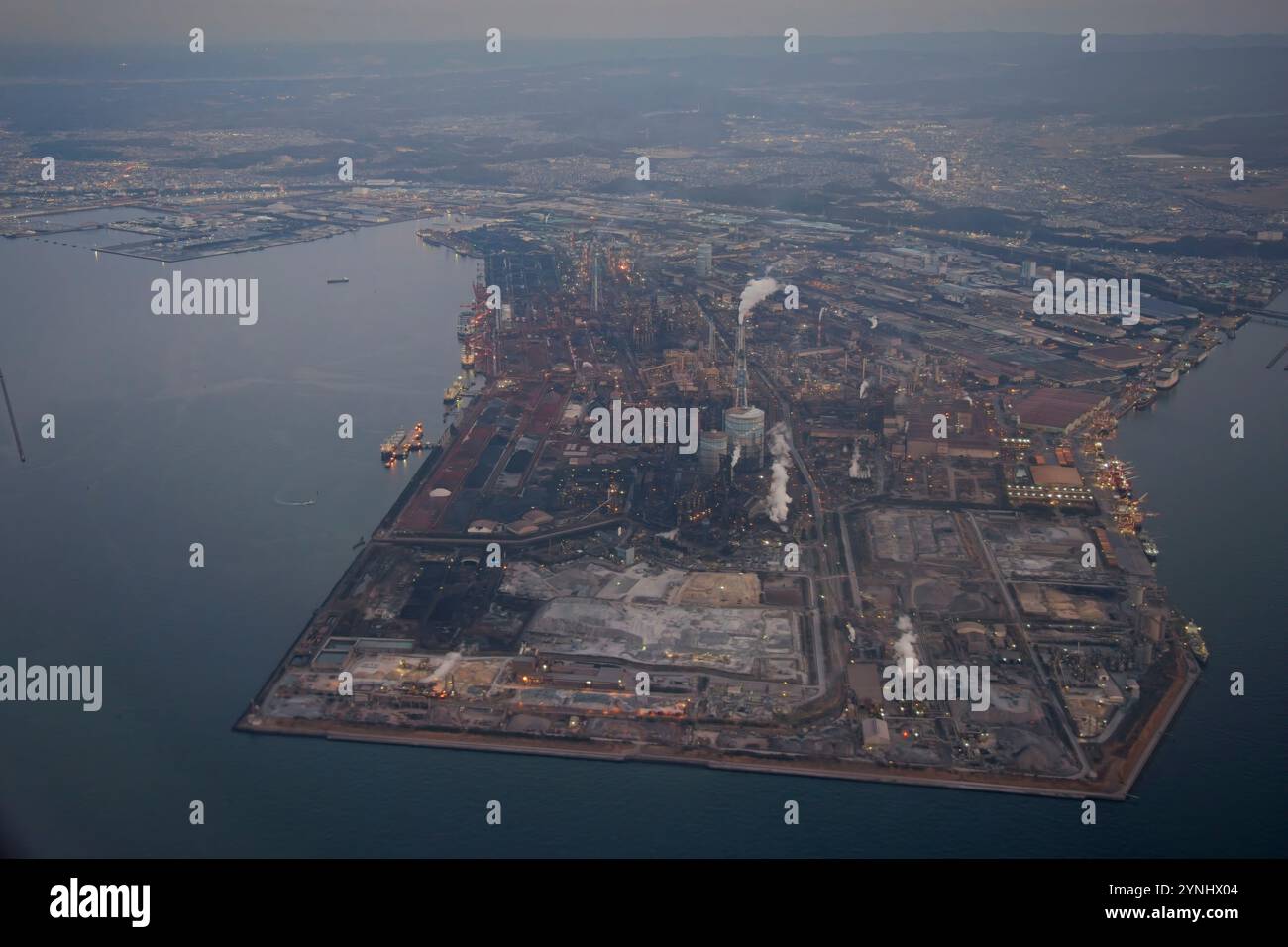 Approaching Tokyo International Airport, (Haneda, HND) from the air ...