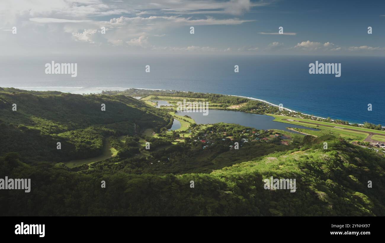 Breathtaking aerial view Moorea island in French Polynesia, green ...