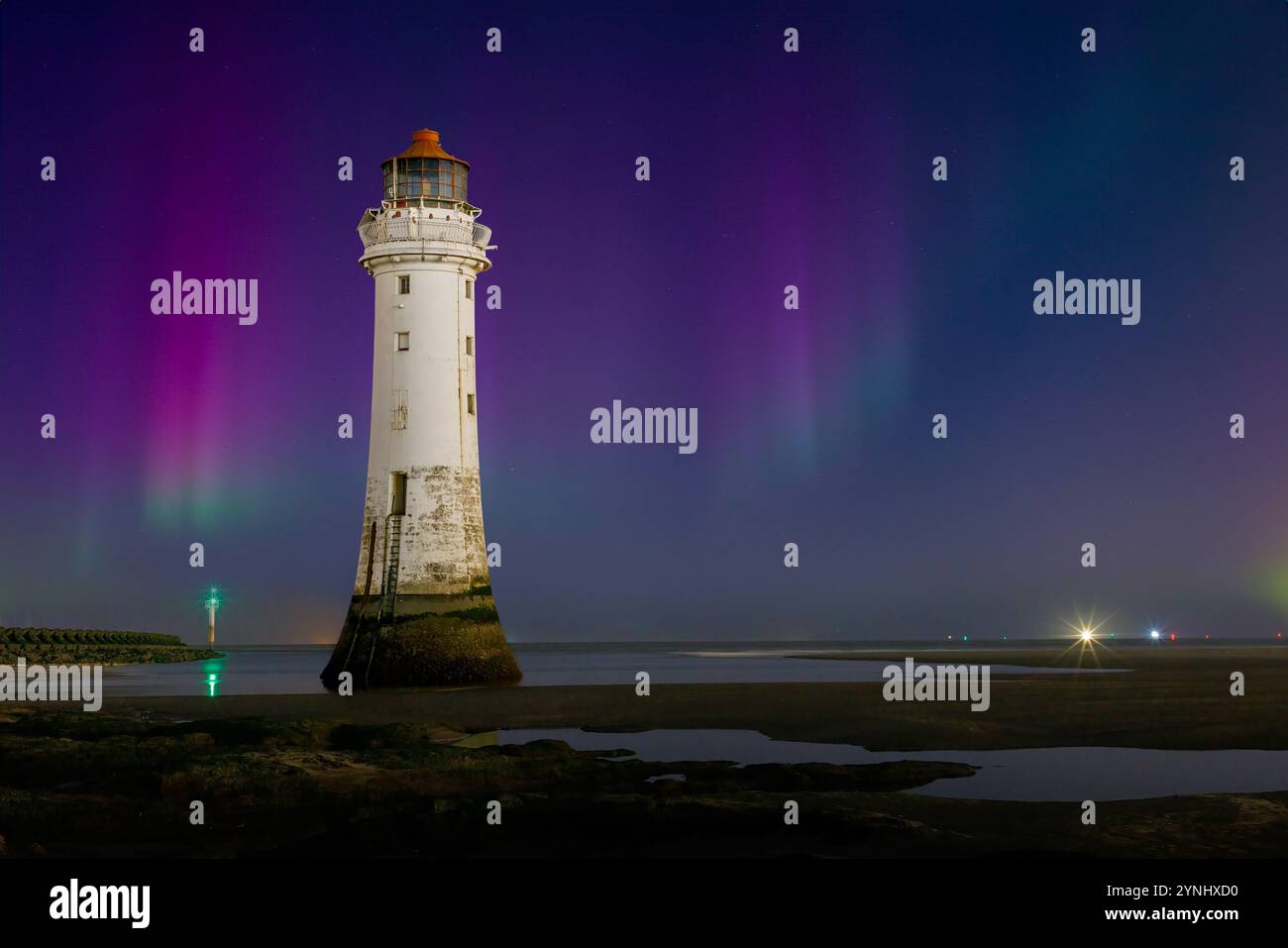 The Northern Lights visible over the River Mersey and New Brighton ...