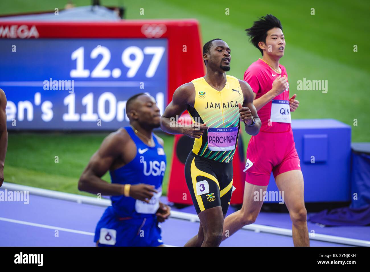 Hansle Parchment participating in the 110 meters hurdles at the Paris ...