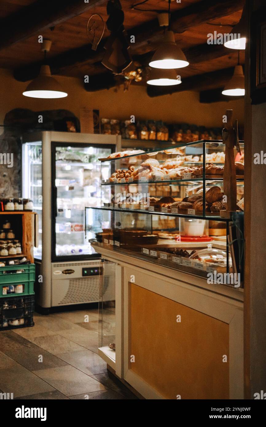 Small appetite hi-res stock photography and images - Alamy