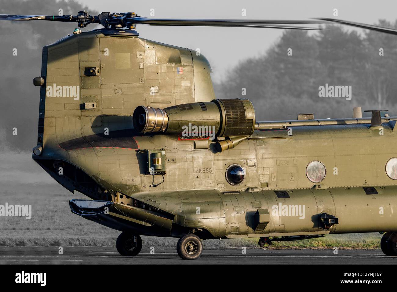 A detailed side view of a Chinook helicopter showcasing its robust ...