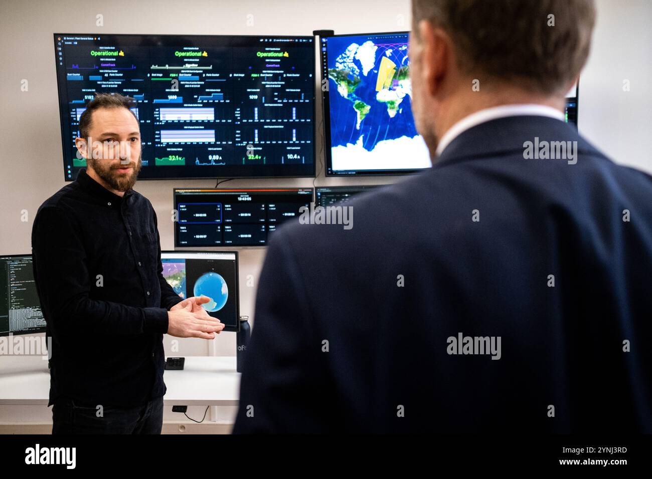 Visit to the French headquarters of the private space company NewSpace ...