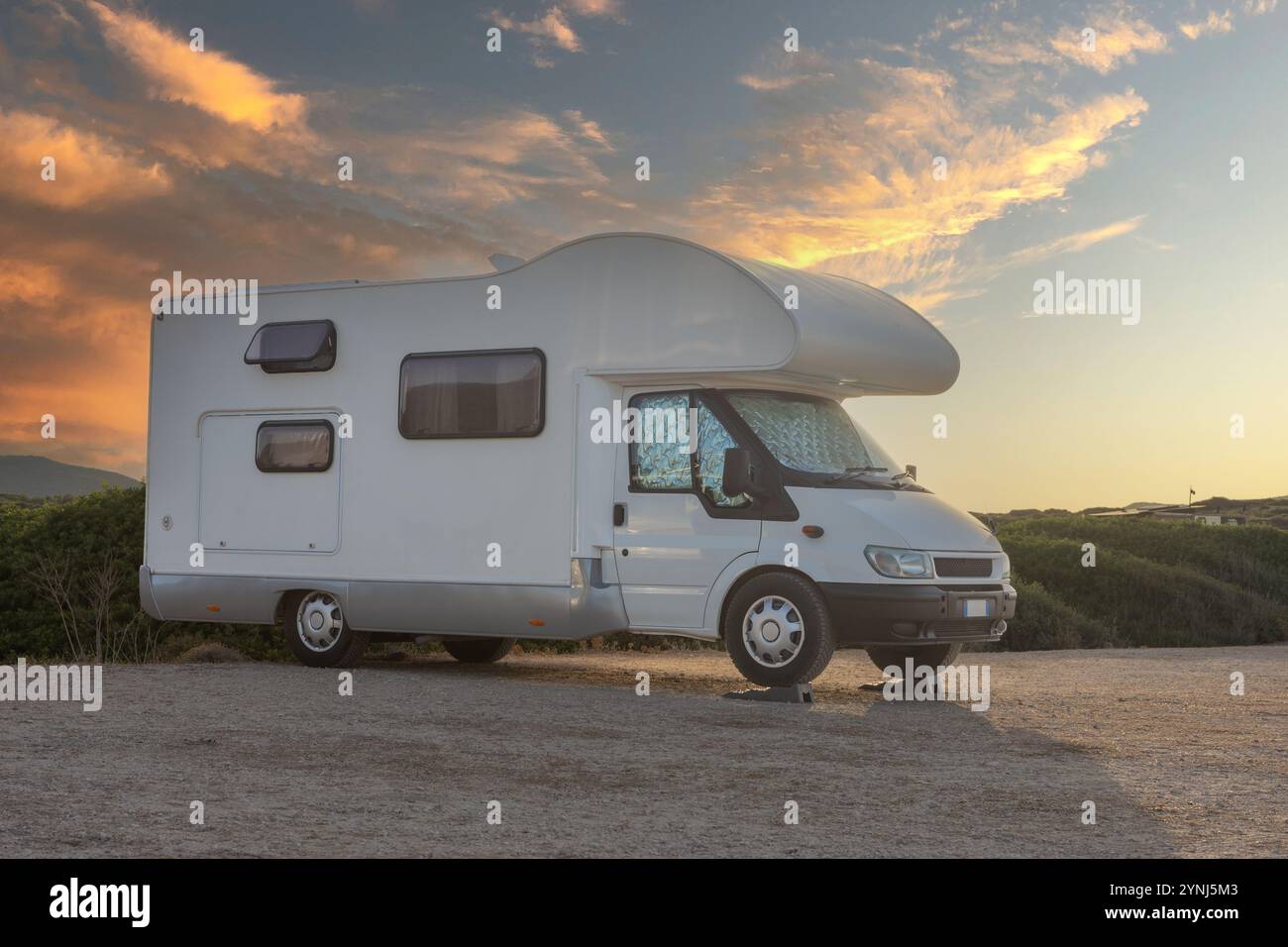 Van at sunset hi-res stock photography and images - Alamy