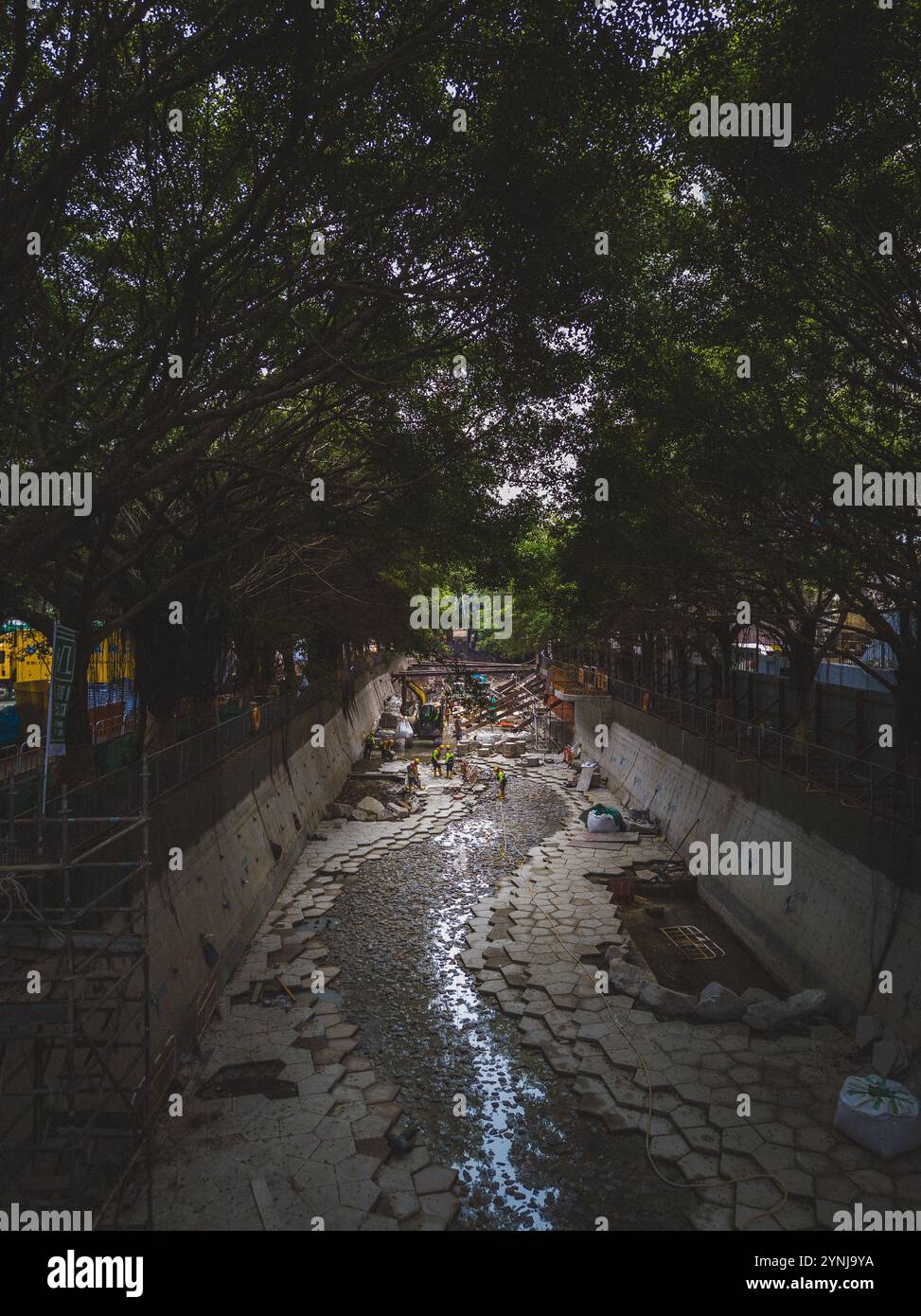 Structured urbanism hi-res stock photography and images - Alamy