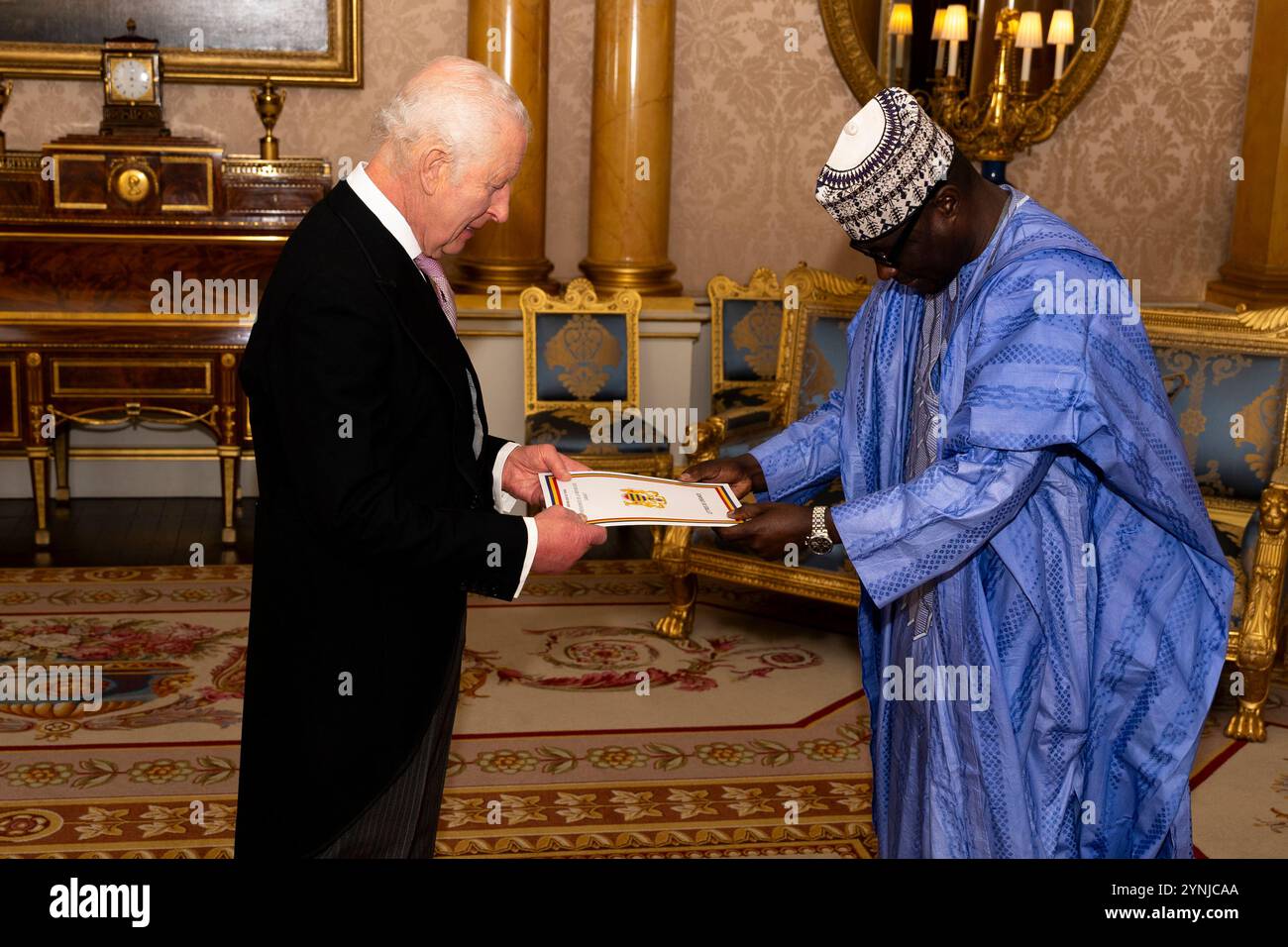 His Excellency Mr. Ahmad Makaila presents their credentials to King ...