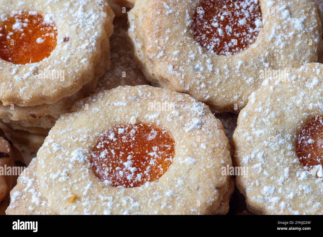 Weihnachtsplätzchen - wird in der Adventszeit gebacken und in der ...
