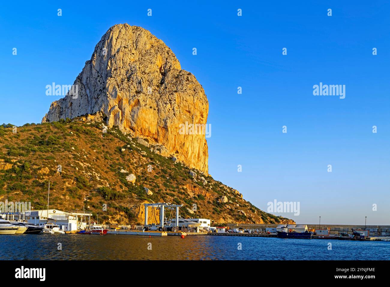 Calpe boote hi-res stock photography and images - Alamy