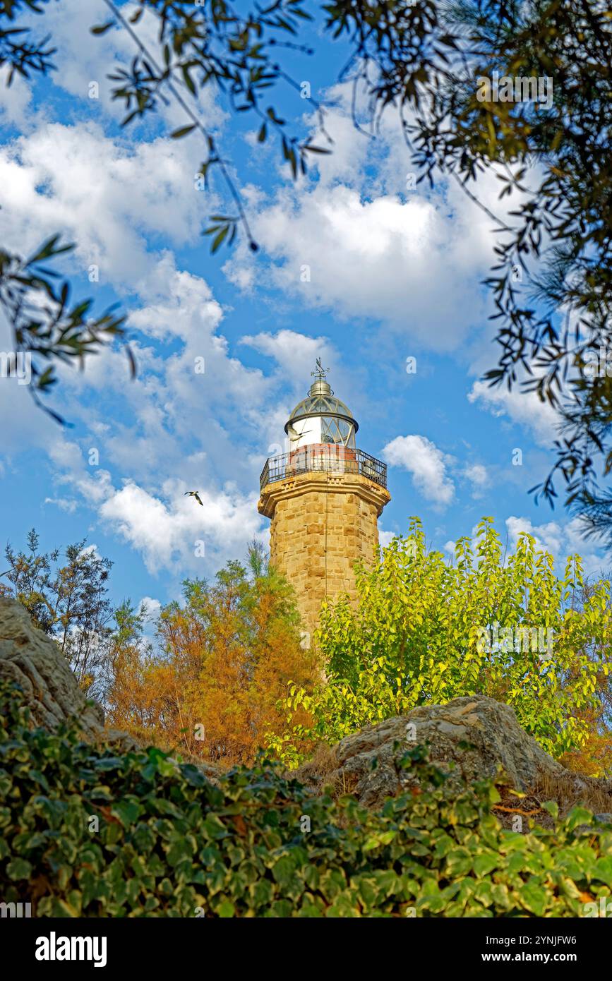 Faro de punta doncella hi-res stock photography and images - Alamy