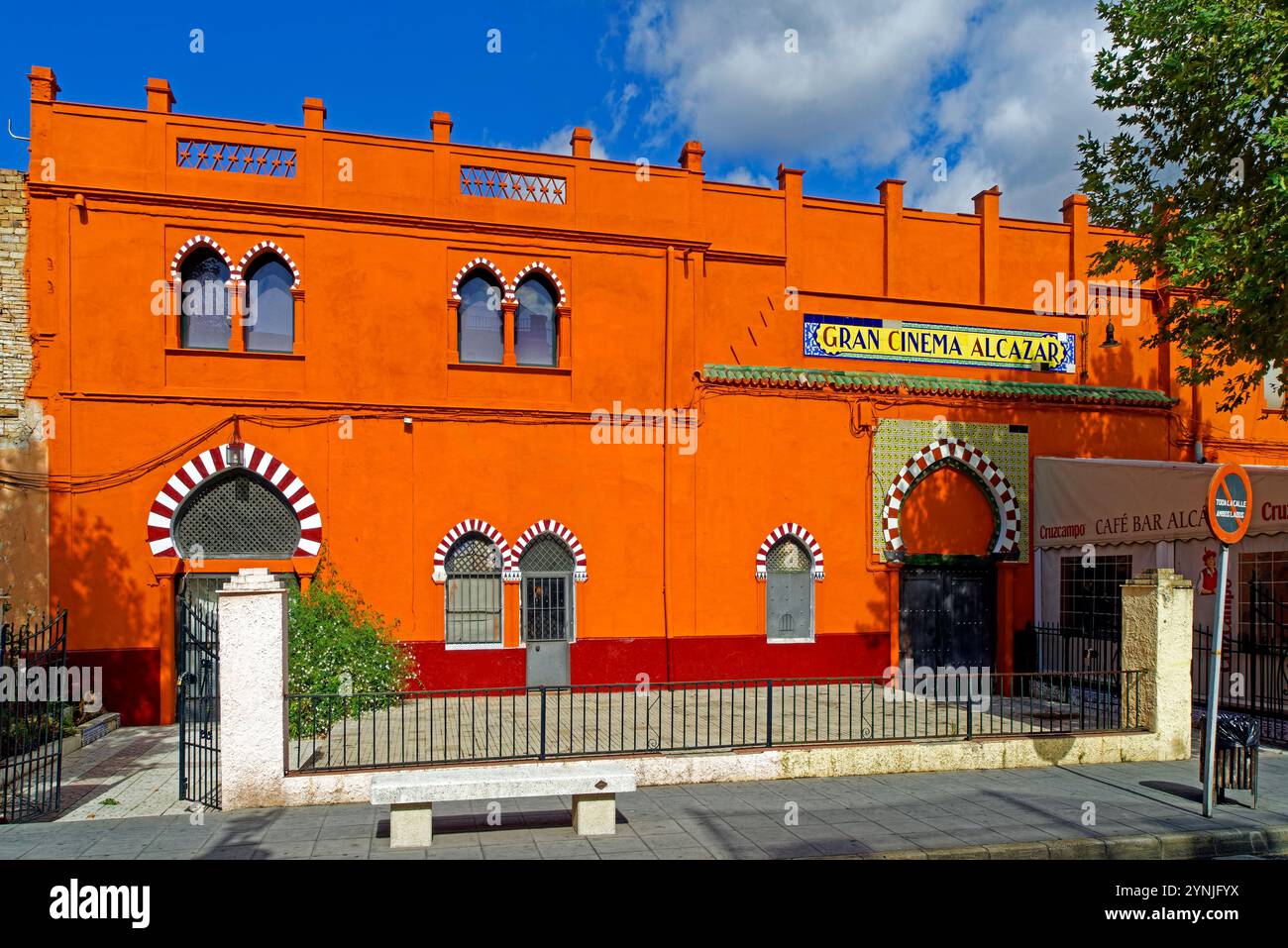Gran cinema alcazar hi-res stock photography and images - Alamy