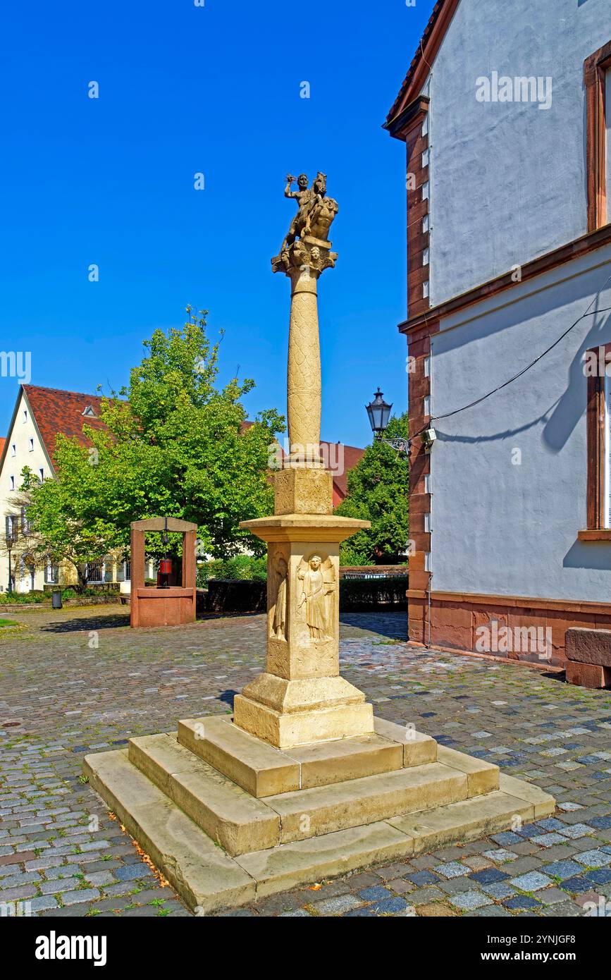 Roman jupiter giant column hi-res stock photography and images - Alamy