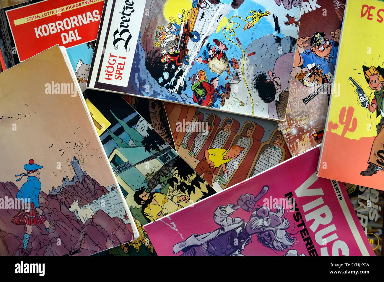 Cartoon pattern hi-res stock photography and images - Alamy