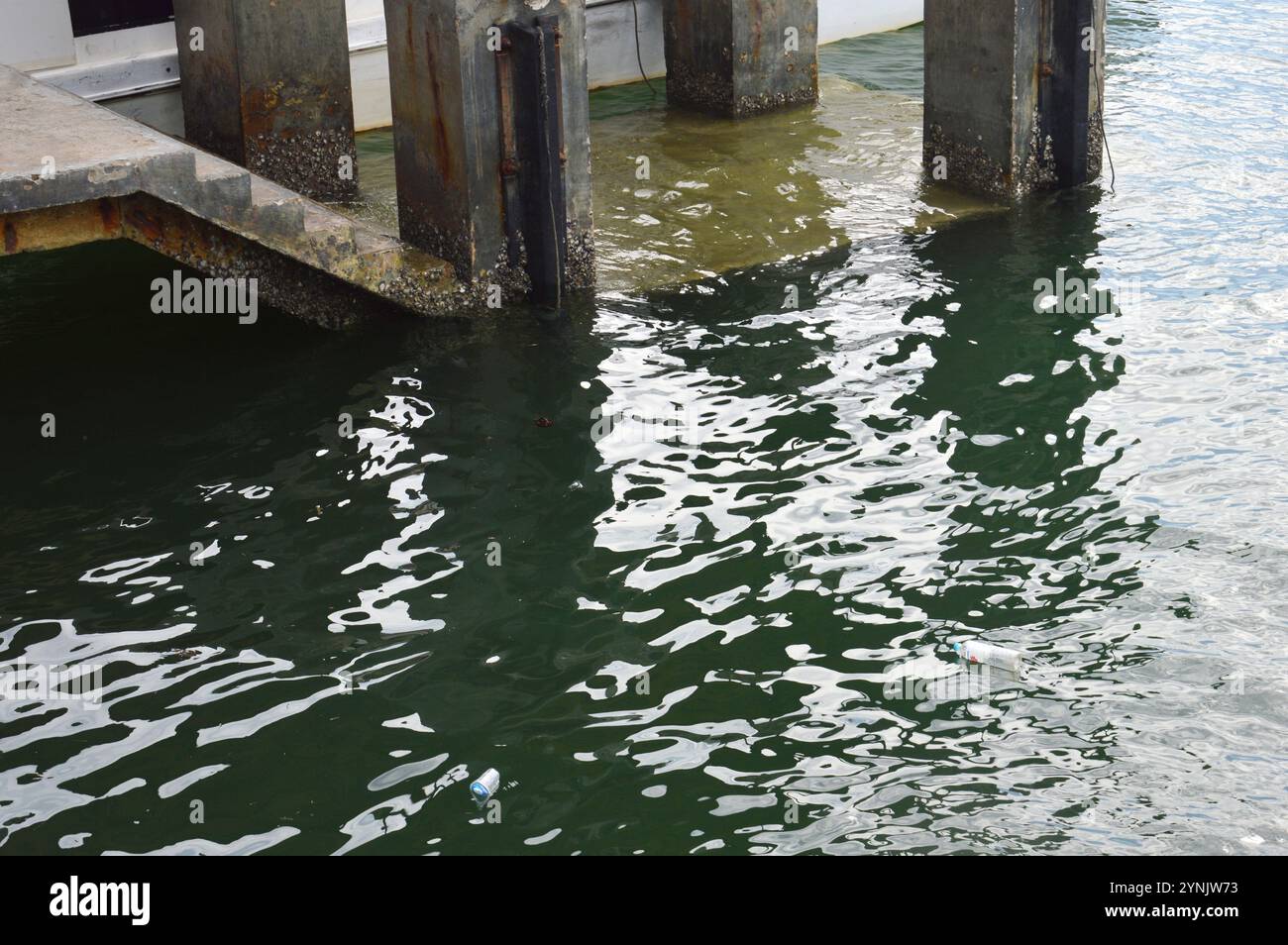 concrete pier on Tengkayu seaport Tarakan Indonesia Stock Photo - Alamy