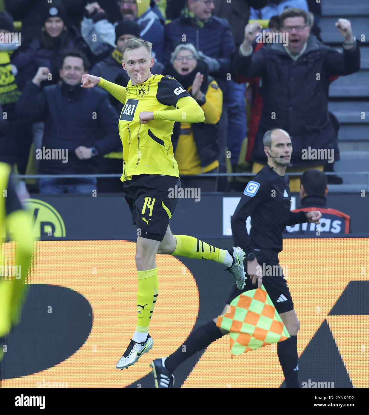 firo: November 23rd, 2024, football, soccer, 1st Bundesliga, 1st league ...