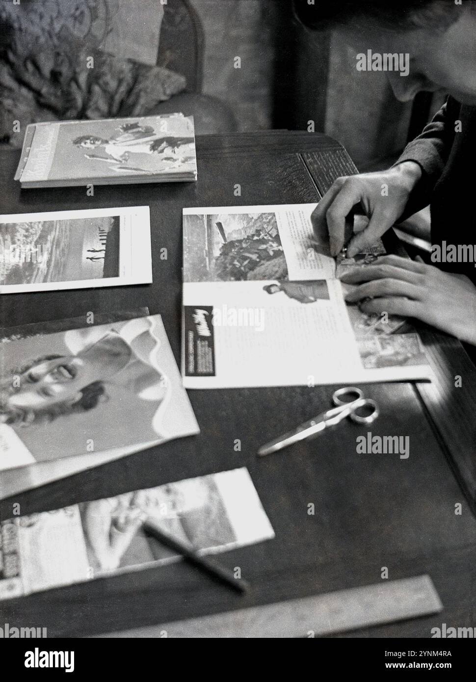 1920s periodical hi-res stock photography and images - Alamy