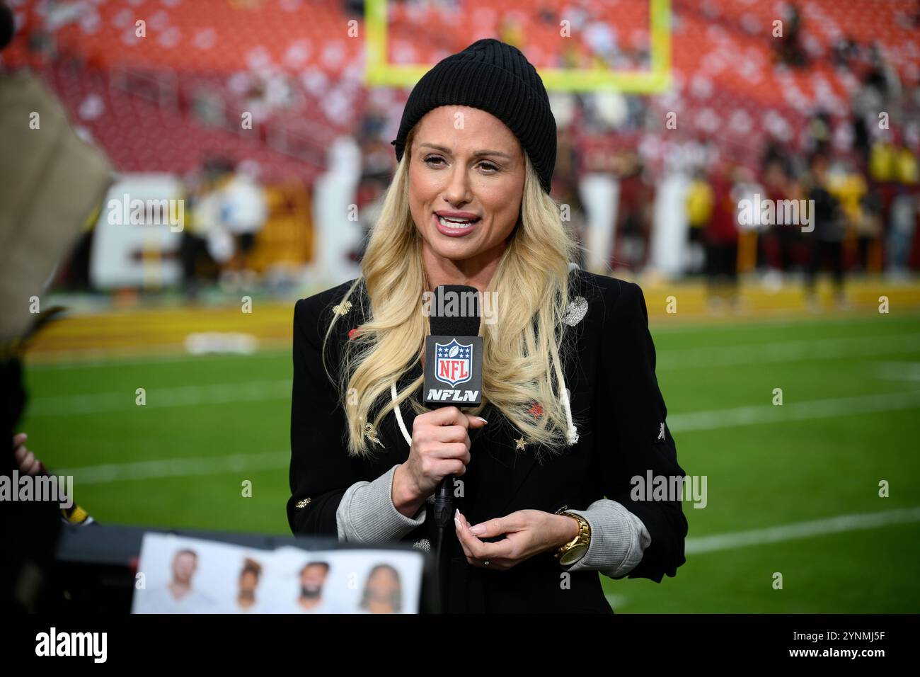 NFL Network reporter Jane Slater before an NFL football game between ...