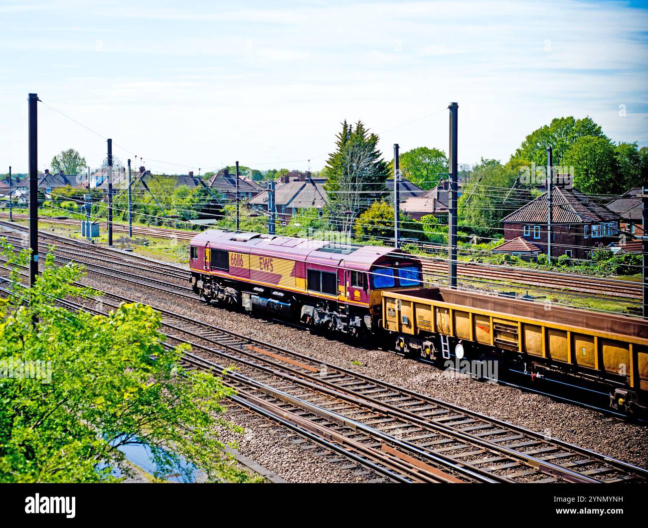 Class 66116 on Engineers Train at Holgate, York, Yorkshire, England ...