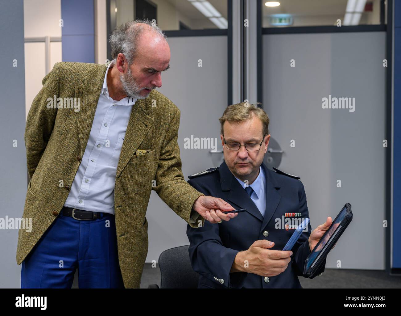 Technical information relevant hi-res stock photography and images - Alamy