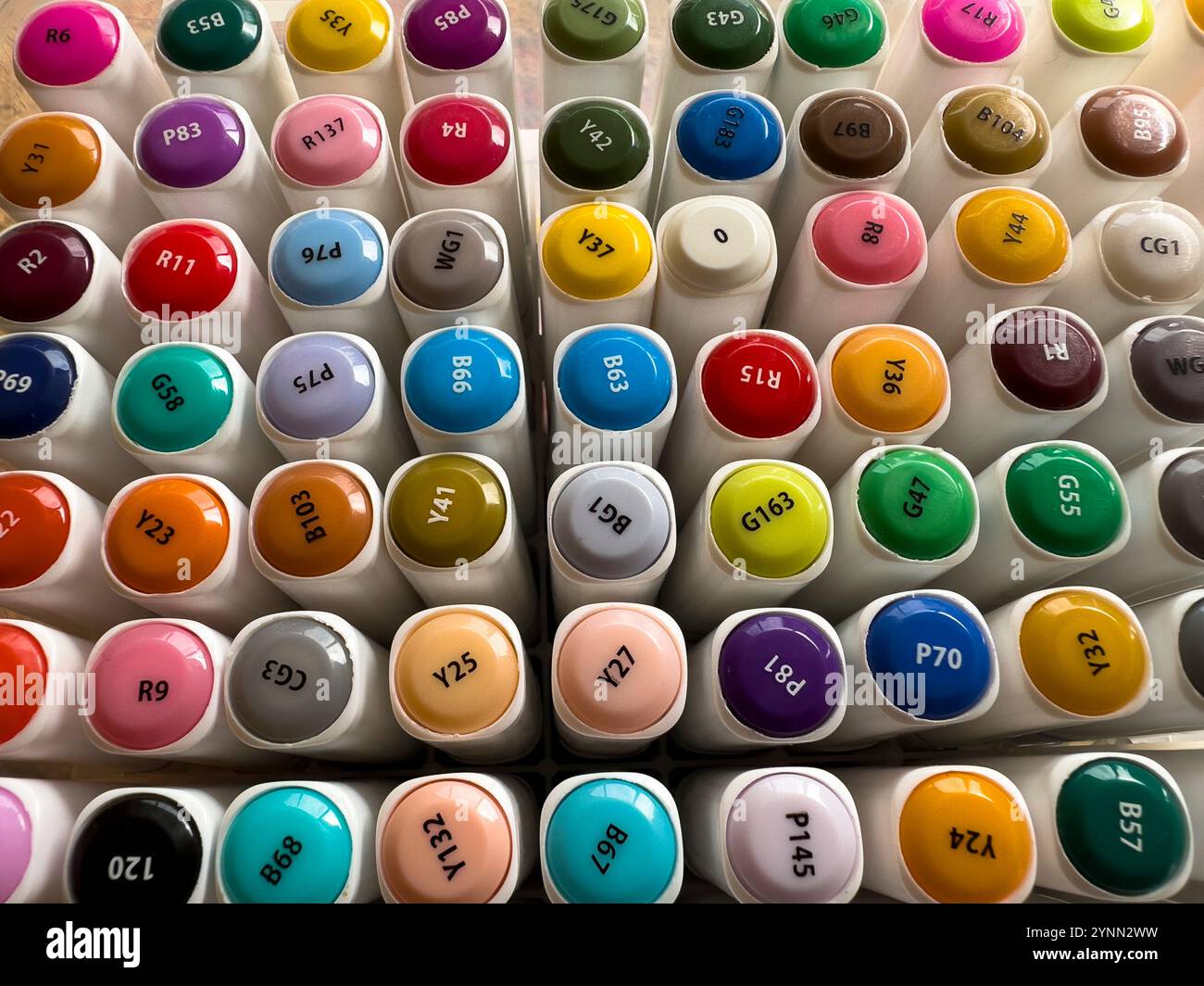 Colour markers hi-res stock photography and images - Alamy