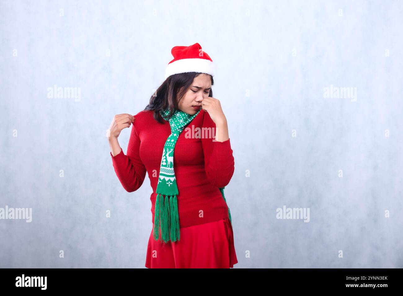 woman charm wearing red sweater party dress with Santa hat and scarf ...