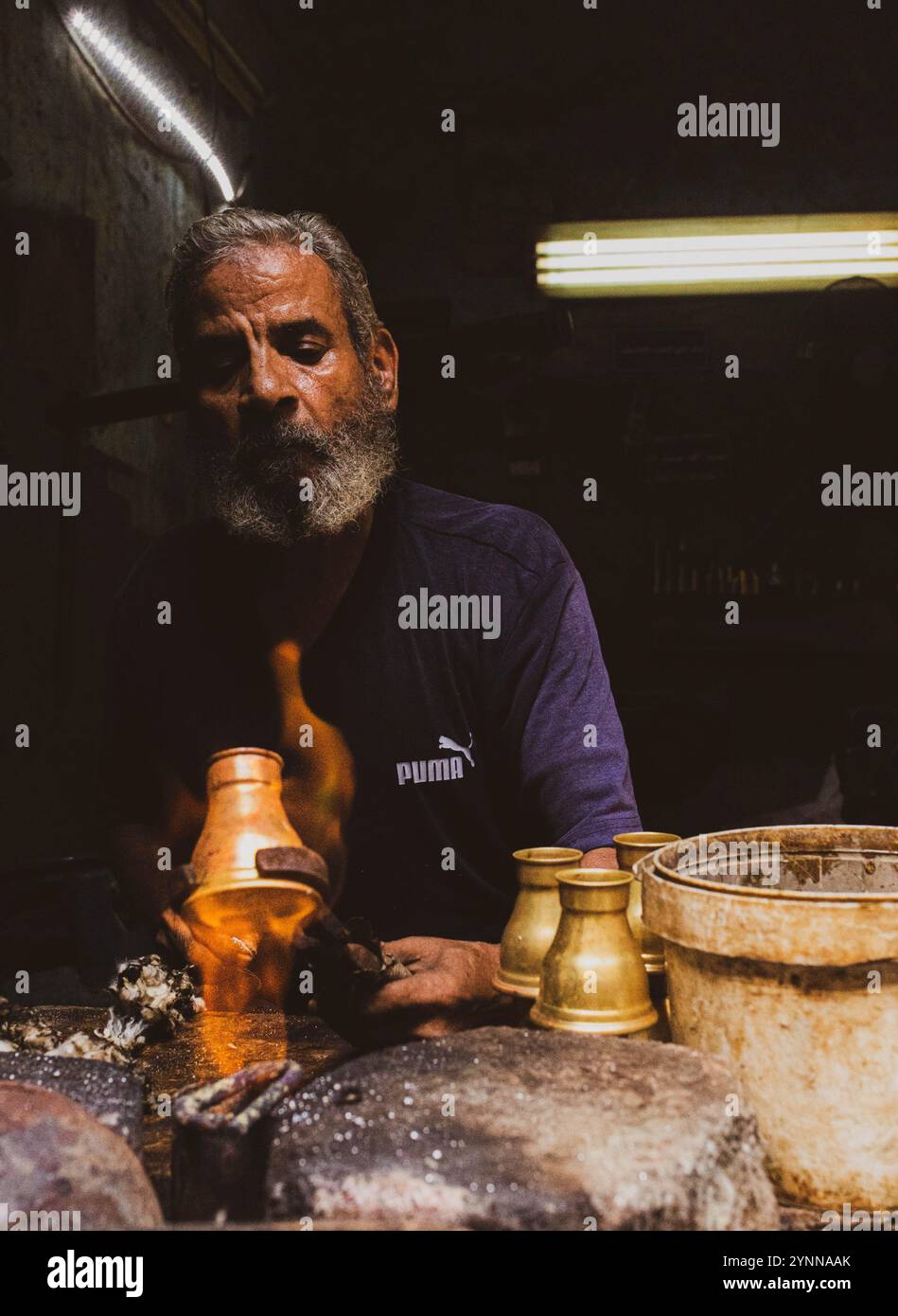 Worksmith hi-res stock photography and images - Alamy