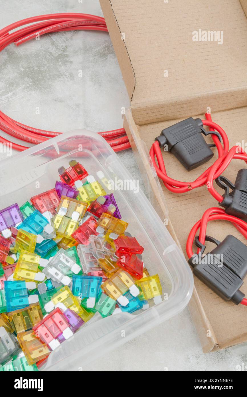Fuse identifier colours hi-res stock photography and images - Alamy