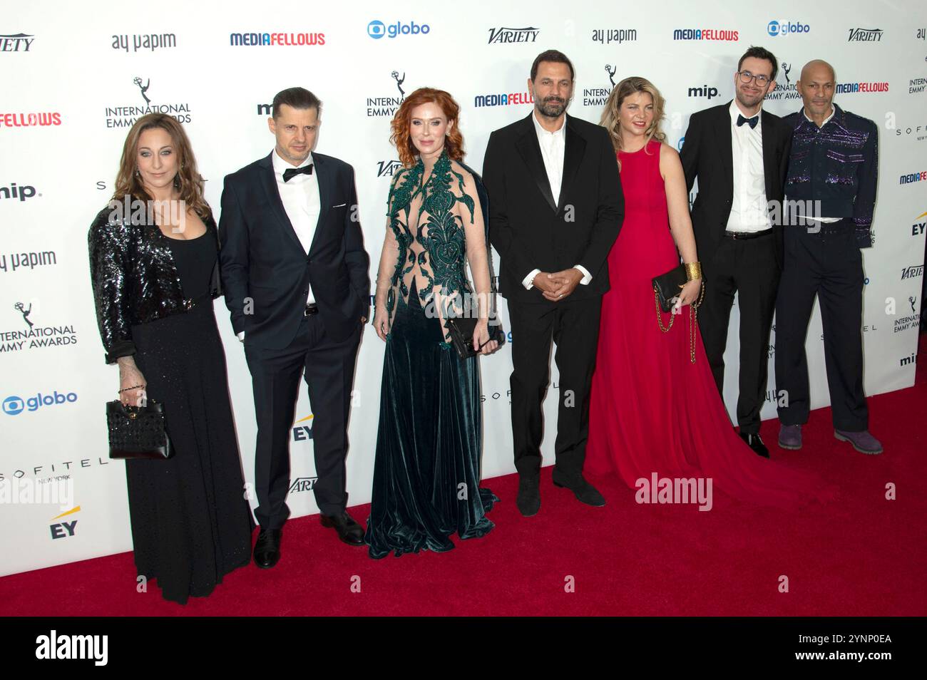 Mona Achache, Audrey Fleurot, Mehdi Nebbou und Alice Cheegaray Breugnot ...