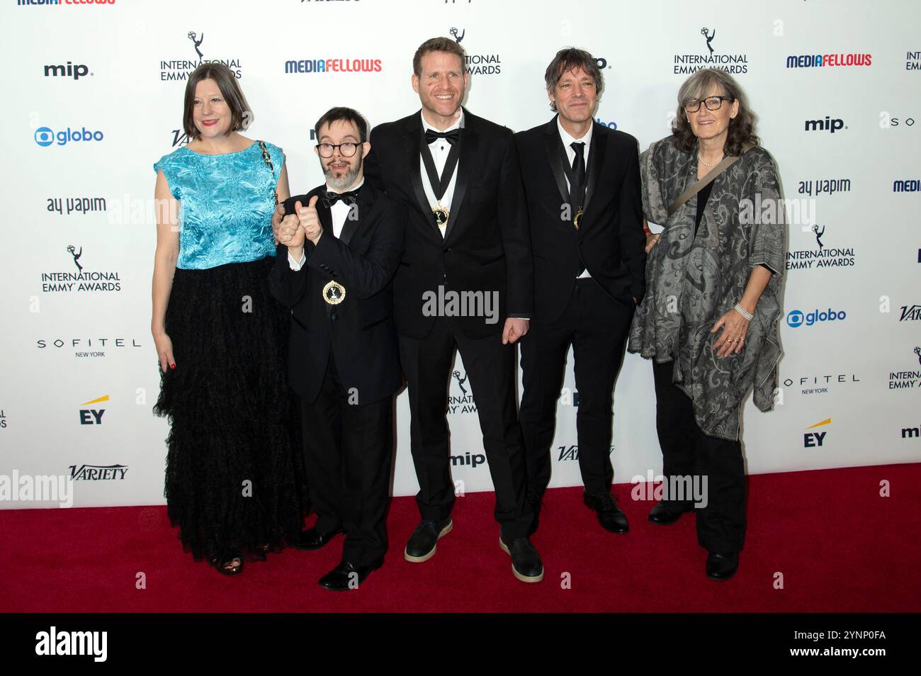 Daisy Allsop, Otto Baxter, Peter Beard, Bruce Fletcher und Gast bei der ...