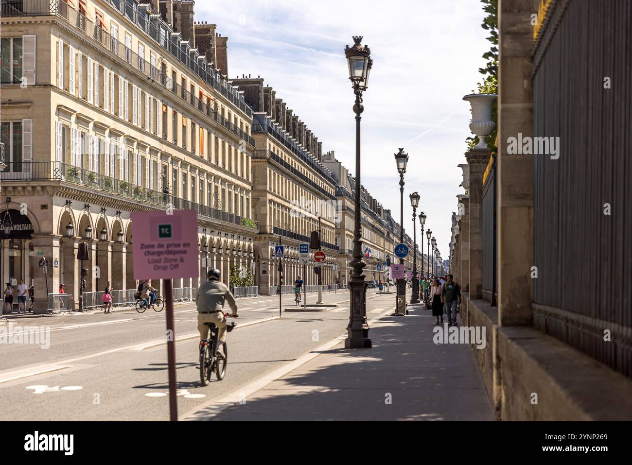 Street photography of Paris, France Stock Photo - Alamy