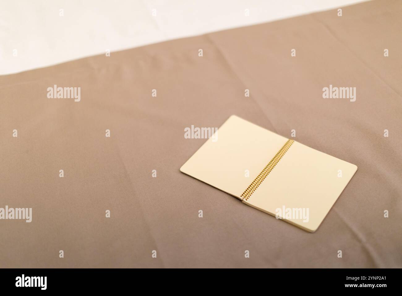 notes in a hotel room Stock Photo - Alamy