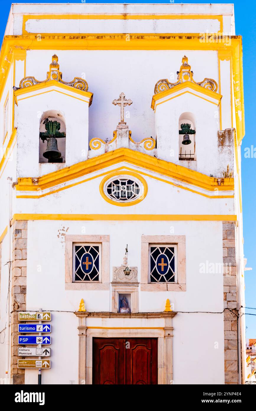 Igreja e Antigo Hospital da Misericórdia - Church and Old Hospital of ...