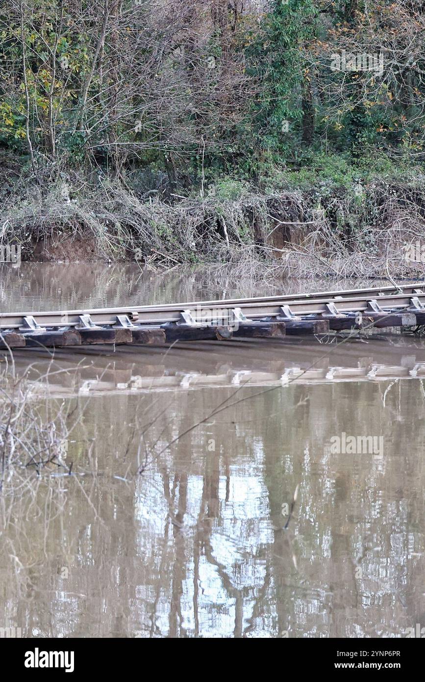 Stover Canal, Newton Abbot, Devon, UK. 26 November, 2024. UK Weather ...