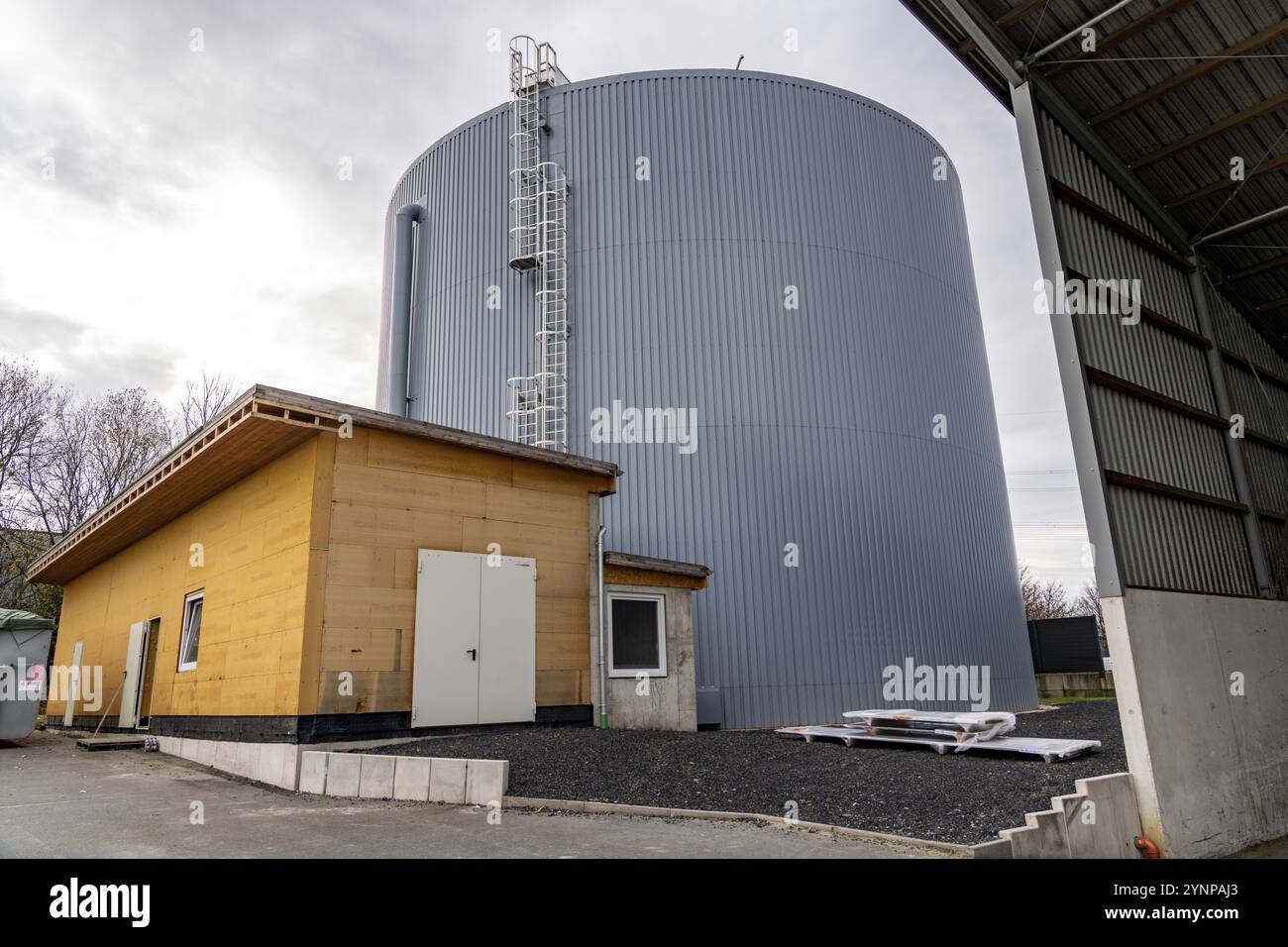 Heat storage tank of a biogas plant, 5000 cubic metres of hot water for ...