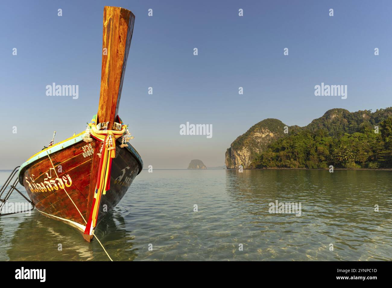 Sunrise at Charlie Beach, Koh Mook Island, Andaman Sea, Thailand ...