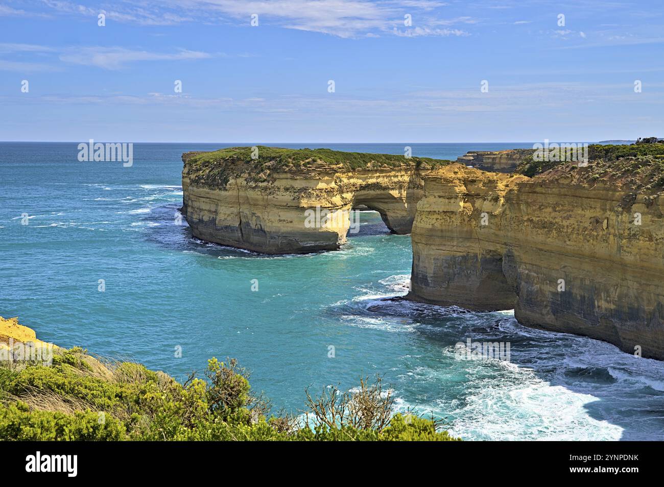 Shipwreck Coast along the Great Ocean Road during daytime Stock Photo ...
