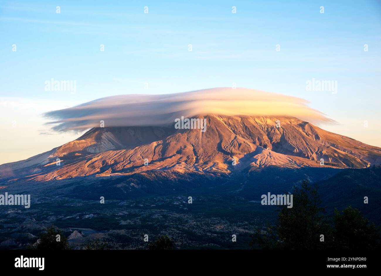 Washinton mountains hi-res stock photography and images - Alamy