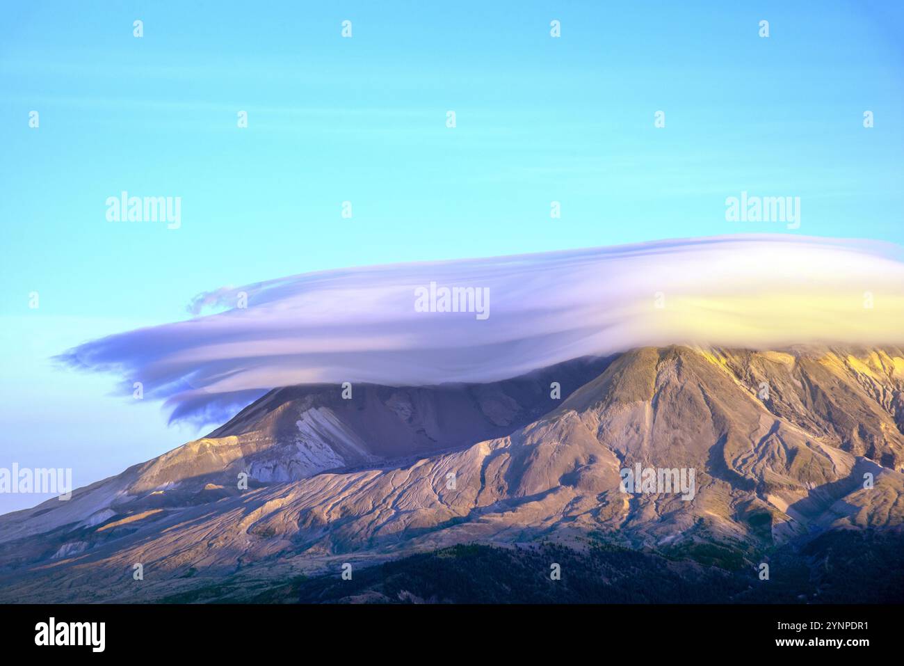 Covers range hi-res stock photography and images - Alamy