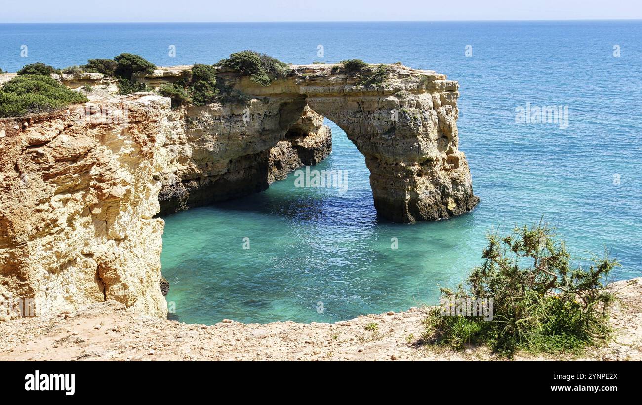 One famous rock arches hi-res stock photography and images - Alamy