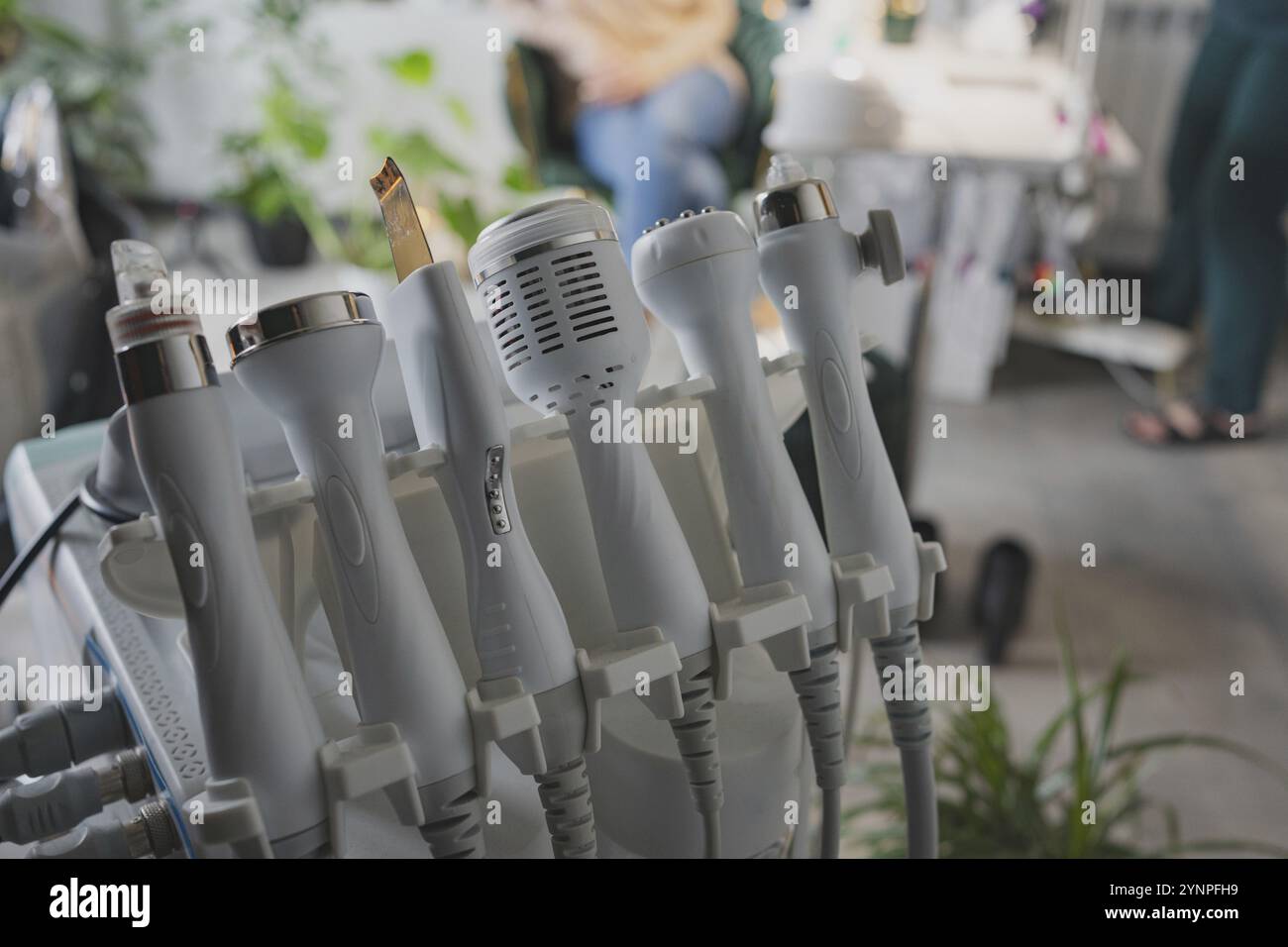 Carry tools hi-res stock photography and images - Alamy