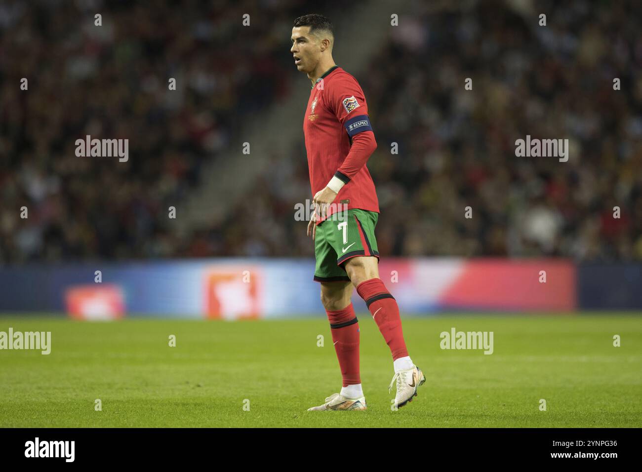 Facing his goal hi-res stock photography and images - Alamy