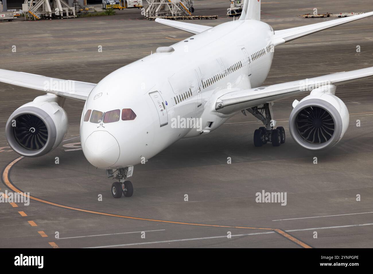Front view of a passenger aircraft on the tarmac Stock Photo - Alamy