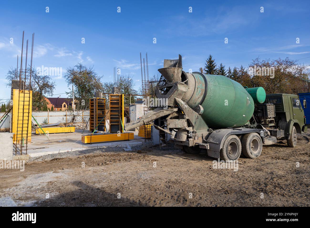 Cement truck layout foundation hi-res stock photography and images - Alamy