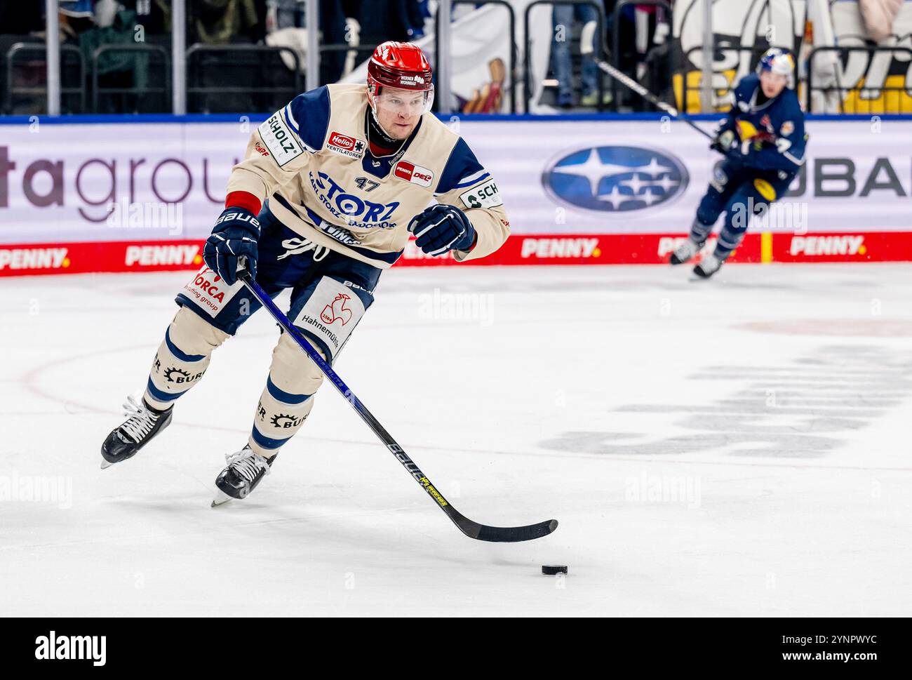 Alexander Karachun (Schwenninger Wild Wings, #47). GER, EHC Red Bull ...