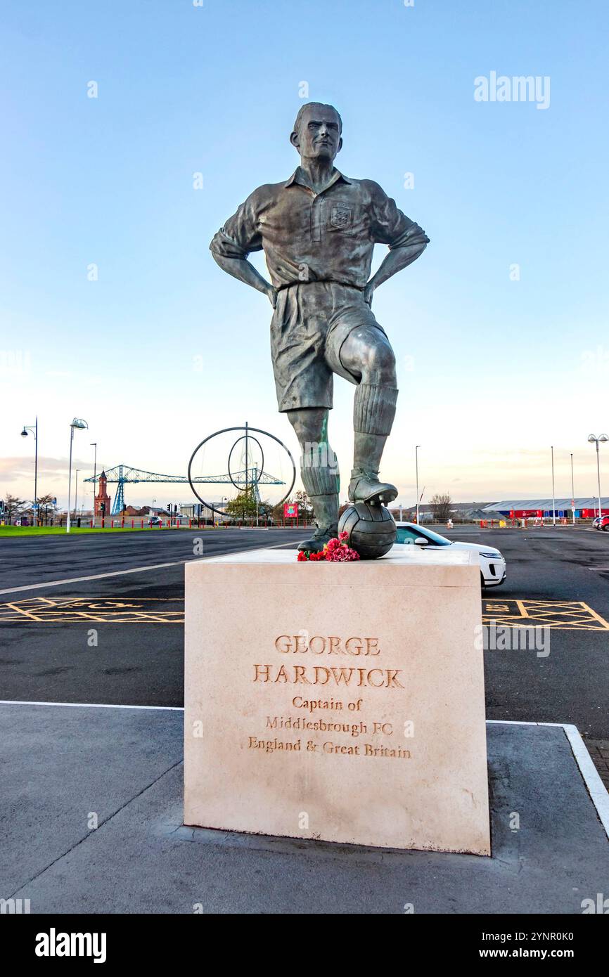 statue of George Hardwick captain of Middlesbrough FC "Boro'" at ...