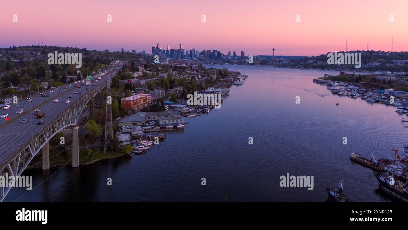 Downtown seattle freeway traffic aerial hi-res stock photography and ...